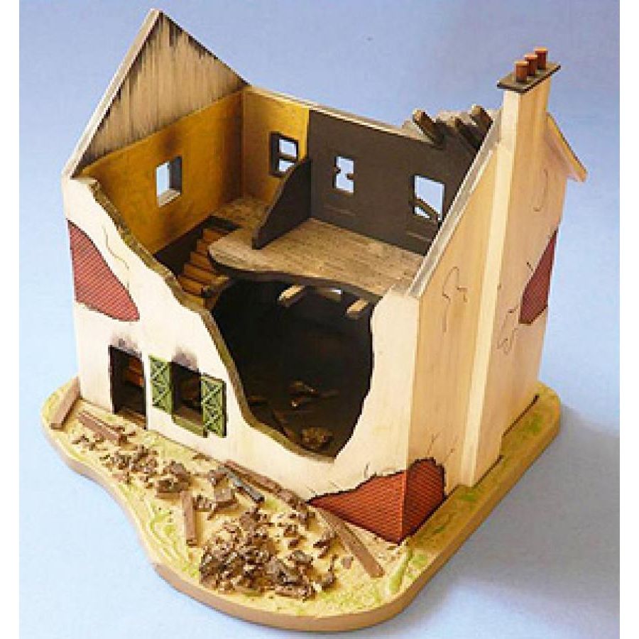 IMEX Perma Scene - WWII Farm House – Taigen Tanks